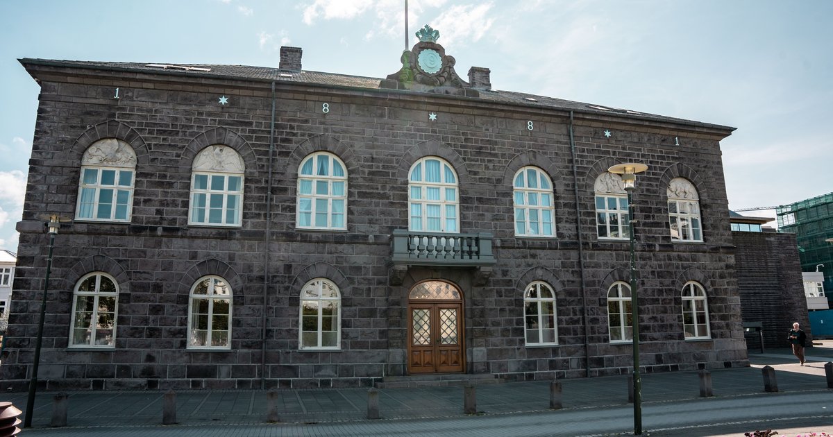 Samfylkingin mælist með 30% fylgi - RÚV.is