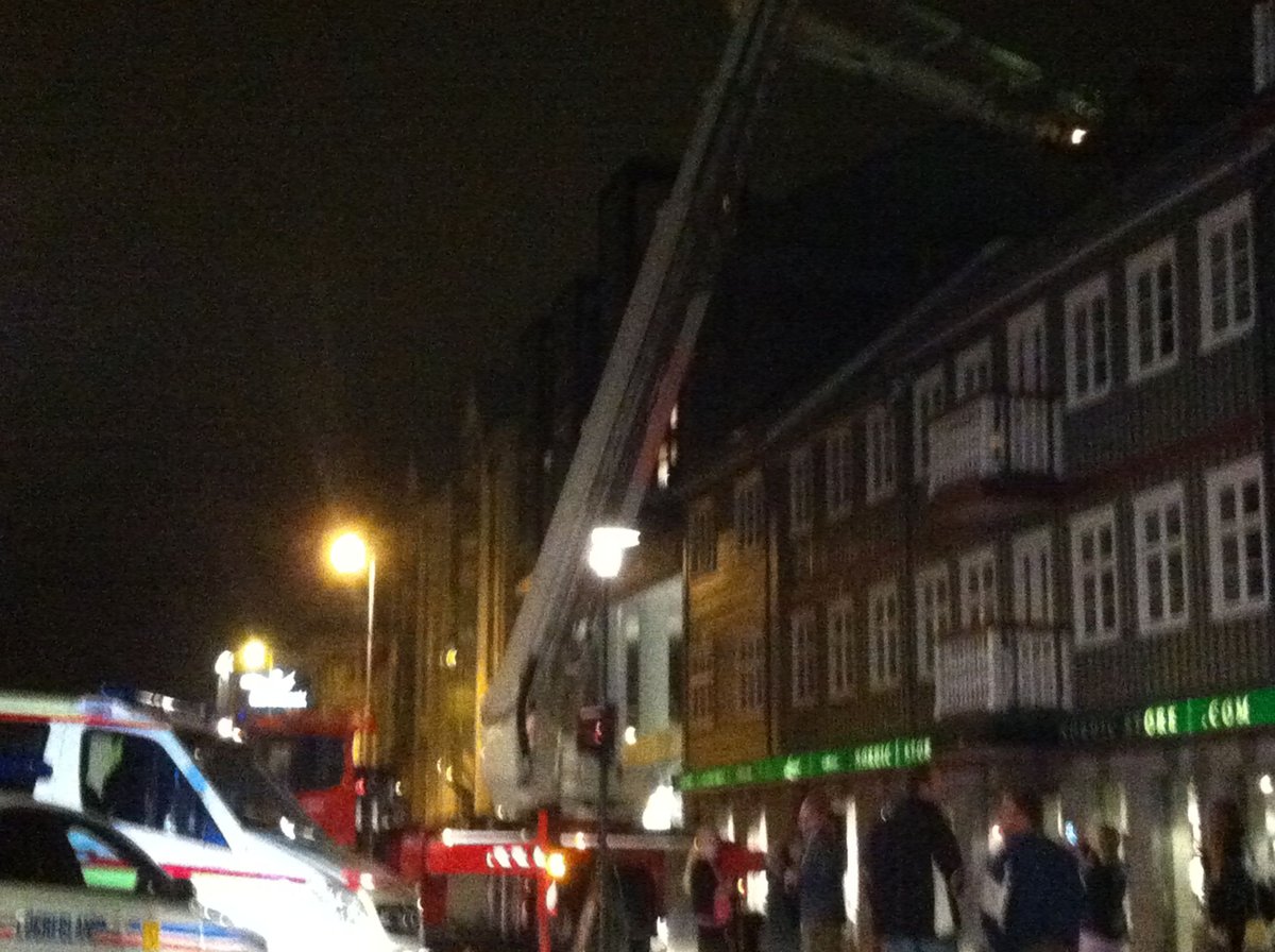 Eldur í Lækjargötu - RÚV.is